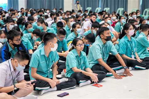 โครงการประชาสัมพันธ์ส่งเสริมภาพลักษณ์มหาวิทยาลัยเชิงรุก เส้นทางที่ 1 โรงเรียนสตรีสมุทรปราการ