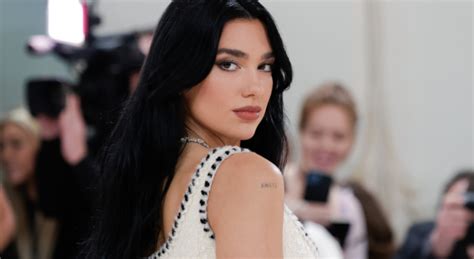 Dua Lipa Grazia