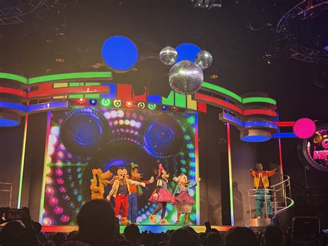 Photosvideo Disney Jr Mickey Mouse Clubhouse Live Arrives At Disney