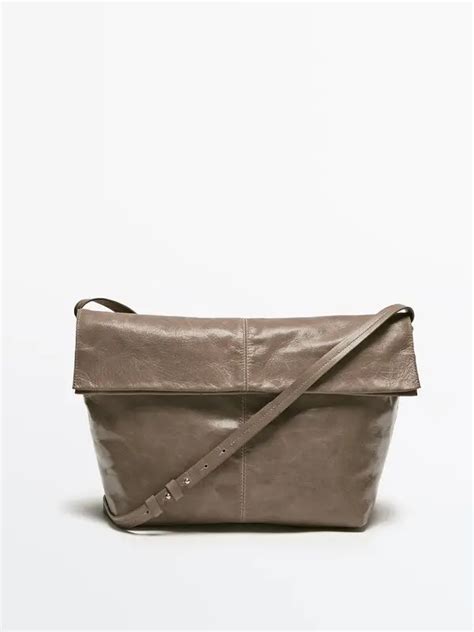 Massimo Dutti Maxi Crossbody Bag In Crackled Leather Brown Editorialist