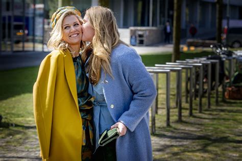 Amalia De Holanda Se Independiza En Su Nueva Etapa Universitaria