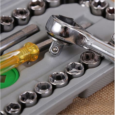 Jual 40 Pcs Toolbox Set Tool Kit Car Kendaraan Alat Perbaiki Mobil Aksesoris Shopee Indonesia