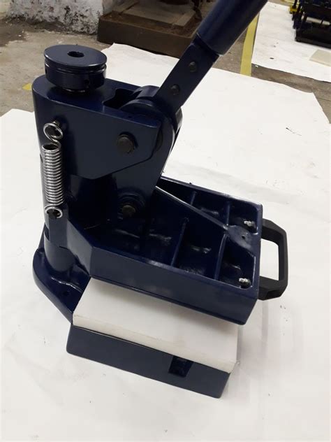 Manual Hand Clicker Machine To Cut Leather Bti Engineers