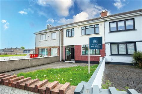 22 Clonshaugh Drive Clonshaugh Dublin 17 Aidan Daly Auctioneers