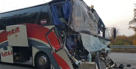 Суд відправив під домашній арешт водія автобуса в якому загинула Поплавська Українська правда