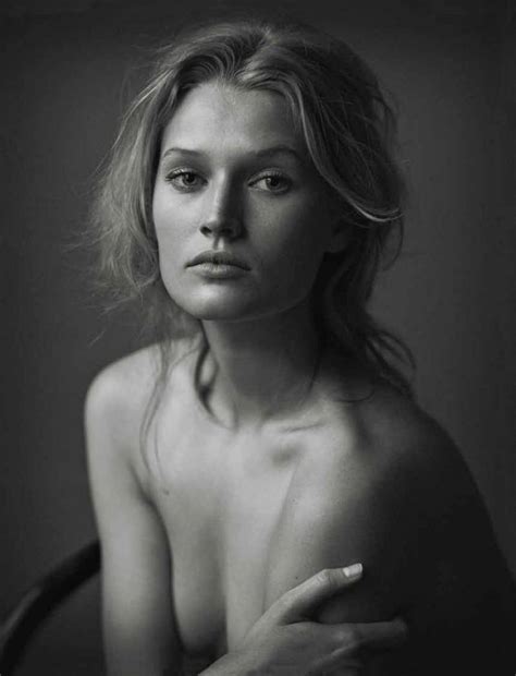 The Naked Truth By Peter Lindbergh SENATUS
