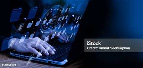 기업의 기술 사용 Erp 지원 조직에서 파일 지식 문서를 관리하는 데 사용되는 온라인 문서 데이터베이스인 Dms를 사용합니다