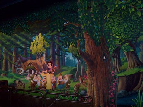 Disney Vacation Kingdom Snow Whites Scary Adventures