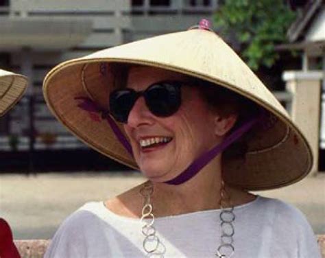 Elaine Koretsky Paper Champion — North American Hand Papermakers