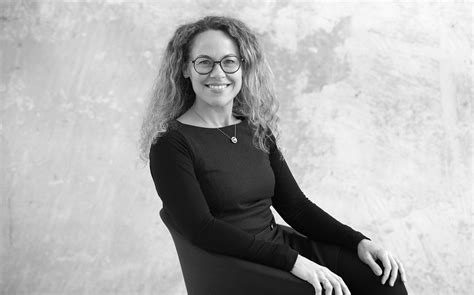 Anna Lena Deußer Axxcon Management Consultants