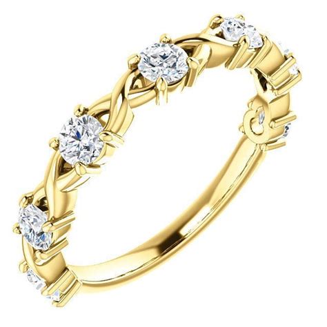 Carina Gems 14k Gold Anniversary Ring