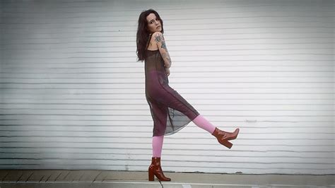 Reintroducing Bea Miller And Her New Song Lonely Bitch”