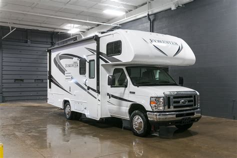 Small Rv With Cab At Angelina Dewitt Blog