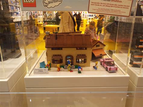 Lego Simpsons Haus exklusiv für VIP-Kunden bis Ende Januar - Florian ...