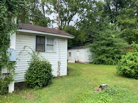 As Deundray Cottrells Death Remains A Mystery ‘grieving Partner Sought By Police ‘wants