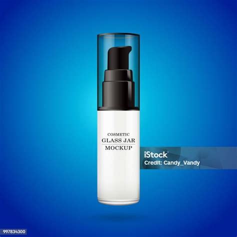 현실적인 흰색 유리 항아리 화장품스프레이 바디 크림 버터 스크럽 재단 크림 젤 피부 관리 파란 배경에 프리미엄 제품입니다 패키지 템플릿입니다 벡터 설정 모의입니다 가루로