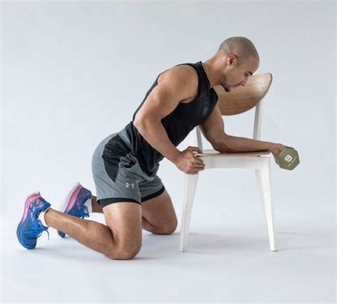 Упражнения на предплечья с гантелями сила и стабильность в ваших руках