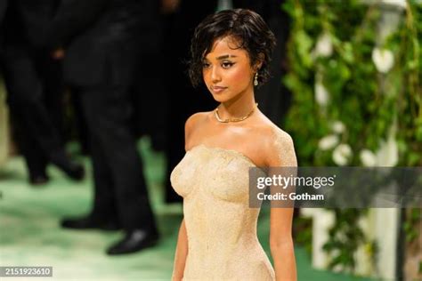 6885 Tyla Photos And High Res Pictures Getty Images