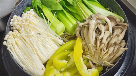 다이어트 요리 대패삼겹살 채소찜