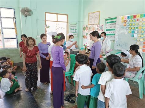 ရေတာရှည်မြို့နယ်တွင် Kg ကျောင်းသား သူများအား ဆုံဆို့ နာ မေးခိုင်ကာကွယ်ဆေး ထိုးနှံခြင်းဆောင်ရွက