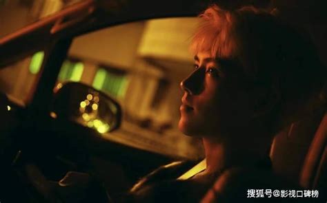 侵犯陈飞宇隐私权的邓某某被刑拘律师呼吁 娱乐八卦 倍可亲