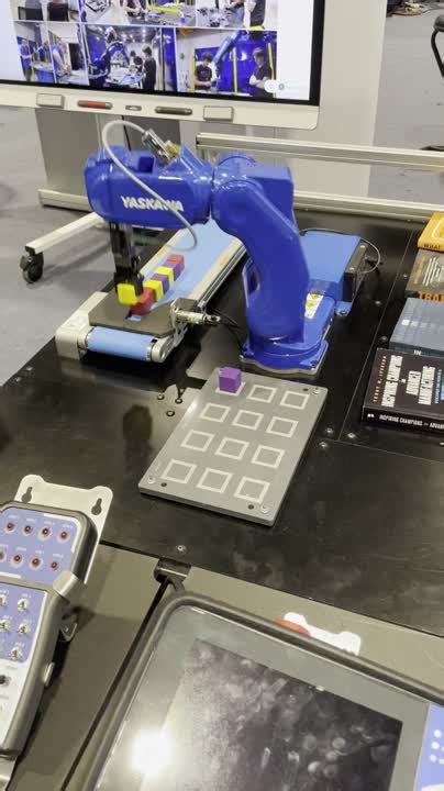 Yaskawa Robots Robotics Automation Fabtech2023 Yaskawa Motoman
