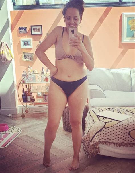 Luisa Omielan Feet