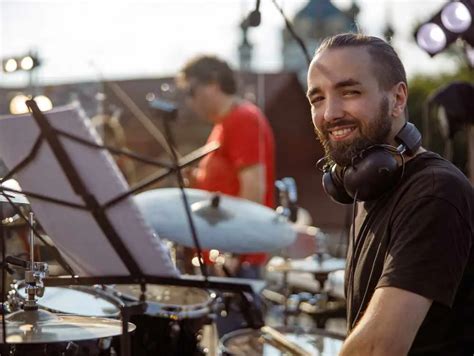 Ghost Notes For Beginner Drummers Bangthedrumschool