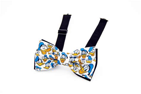 Donald Duck Bow Tie Color
