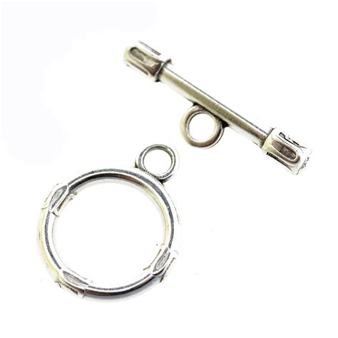 Silver Small Toggle Clasp With Detailing