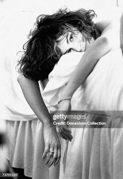 Ally Sheedy Photos Photos And Premium High Res Pictures Getty Images