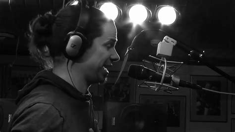 Никогда мы не будем братьями Youtube Music