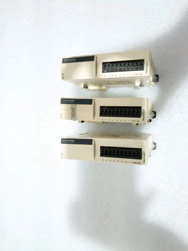 Schneider Electric TM DDI DT PLC Expansion Module Digital Input Card V DC At Piece In