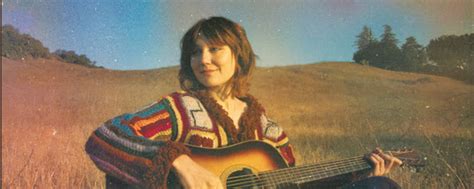 Review Molly Tuttle Celebrates Her Tree Of Life American Songwriter