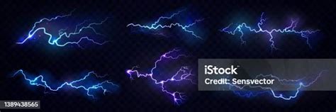 빛나는 빛나는 현실적인 뇌우 전기 번개 효과 벡터 일러스트레이션 검은 색 배경에 격리 된 벼락 플레어 네온 버스트 또는 하늘에 눈부신 기상 조건 번개에 대한 스톡 벡터 아트