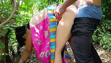 Jungle Mein Mangal Manate Hue Pakde Gayi Aurat Feat Asha Devi Xhamster