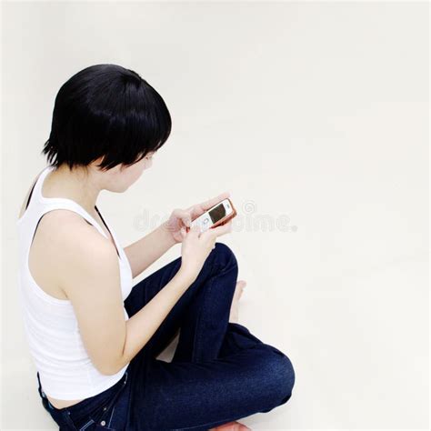 Pretty Girl With Mobile Phone Stock Image Image Of Goodlooking Comely 26362475