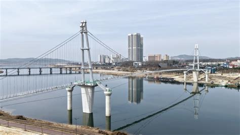 여주시 남한강 출렁다리 준공 5월 정식 개통