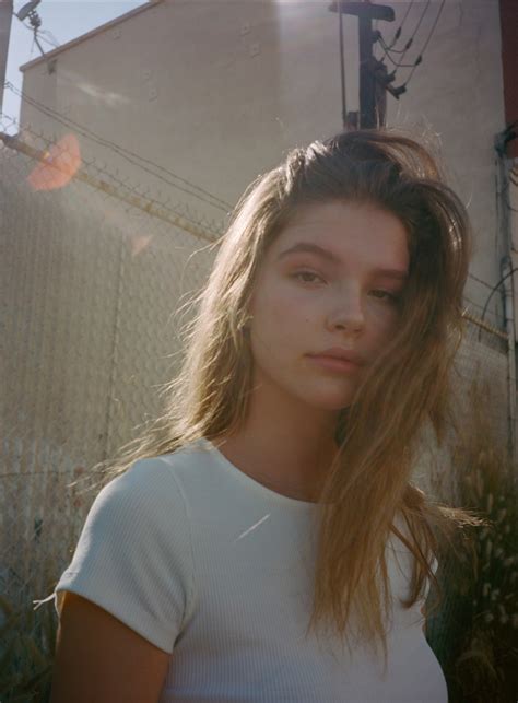 Ellie Thumann Sydney Img Models