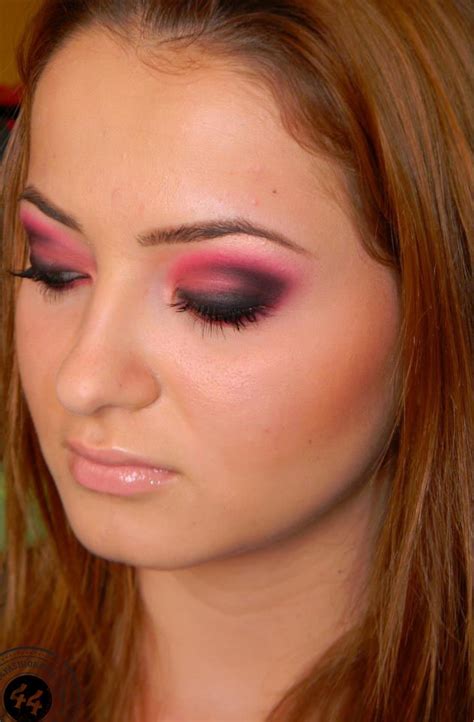 14 Pretty Pink Smokey Eye Makeup Looks Pretty Designs
