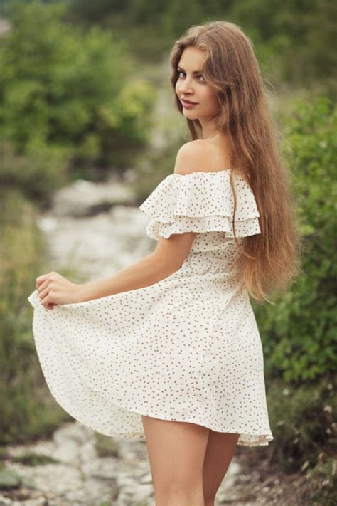 Красивая содержанка для состоятельного мужчины Москва СОДЕРЖАНКИ