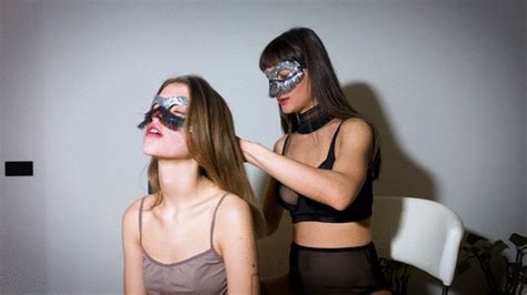 I Cut My Stepsisters Hair And We Kiss Lanreta Lanreta Clips4sale