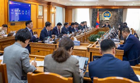 Газрын тос боловсруулах үйлдвэрт ямар гацаа үүссэн бэ