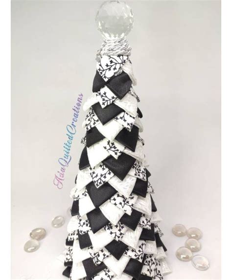 Red And Gold Tabletop Tree Ada Quilted Creations