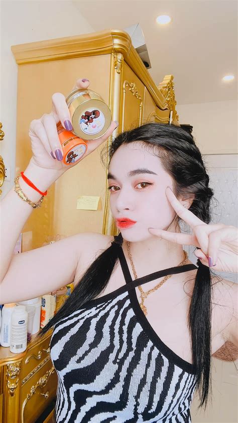 អូន ម្លិះ ឡេមុខណាចាស ខ្ញុំប្រើខ្លួនឯងផ្ទាល់ ️😘 Facebook