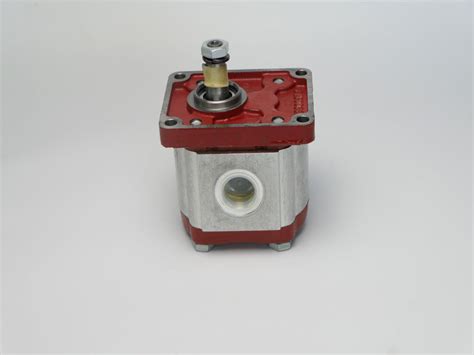 Pump 11 3cc Kanga Mini Loaders