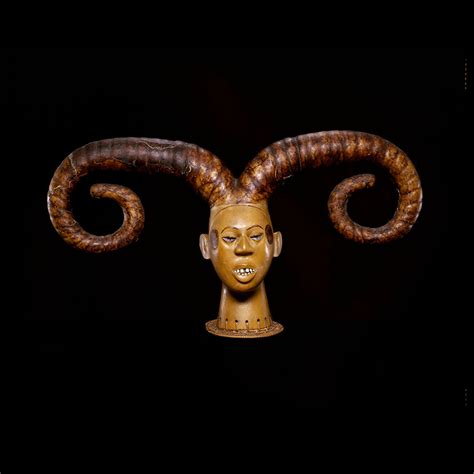 Afro Africa Abassi O Criador Etnia Efik Calabar Nigéria