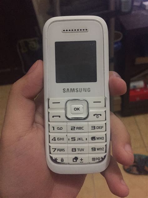 Samsung Keypad White Mobile Phones And Gadgets Mobile Phones Android Phones Samsung On Carousell