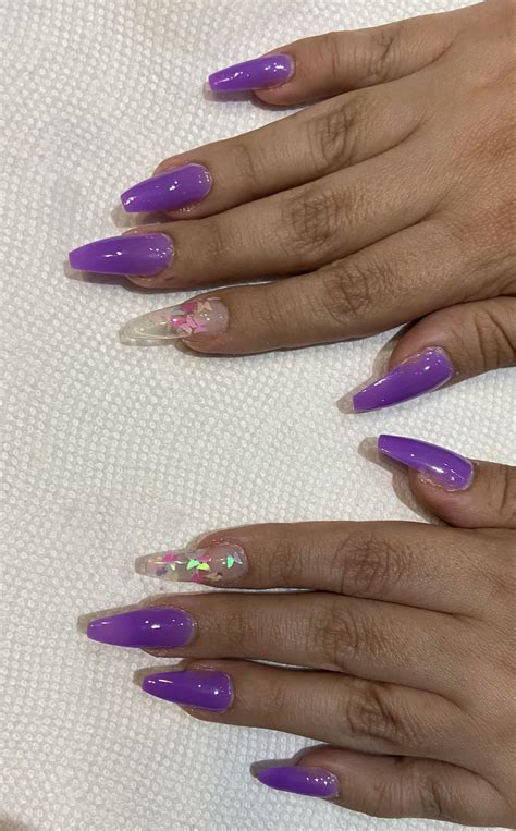 First set of poly gel nails I’ve done! How’d i do? : r/PolyGelNails