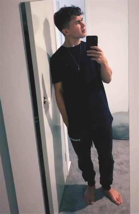 Liam Ferraris Feet